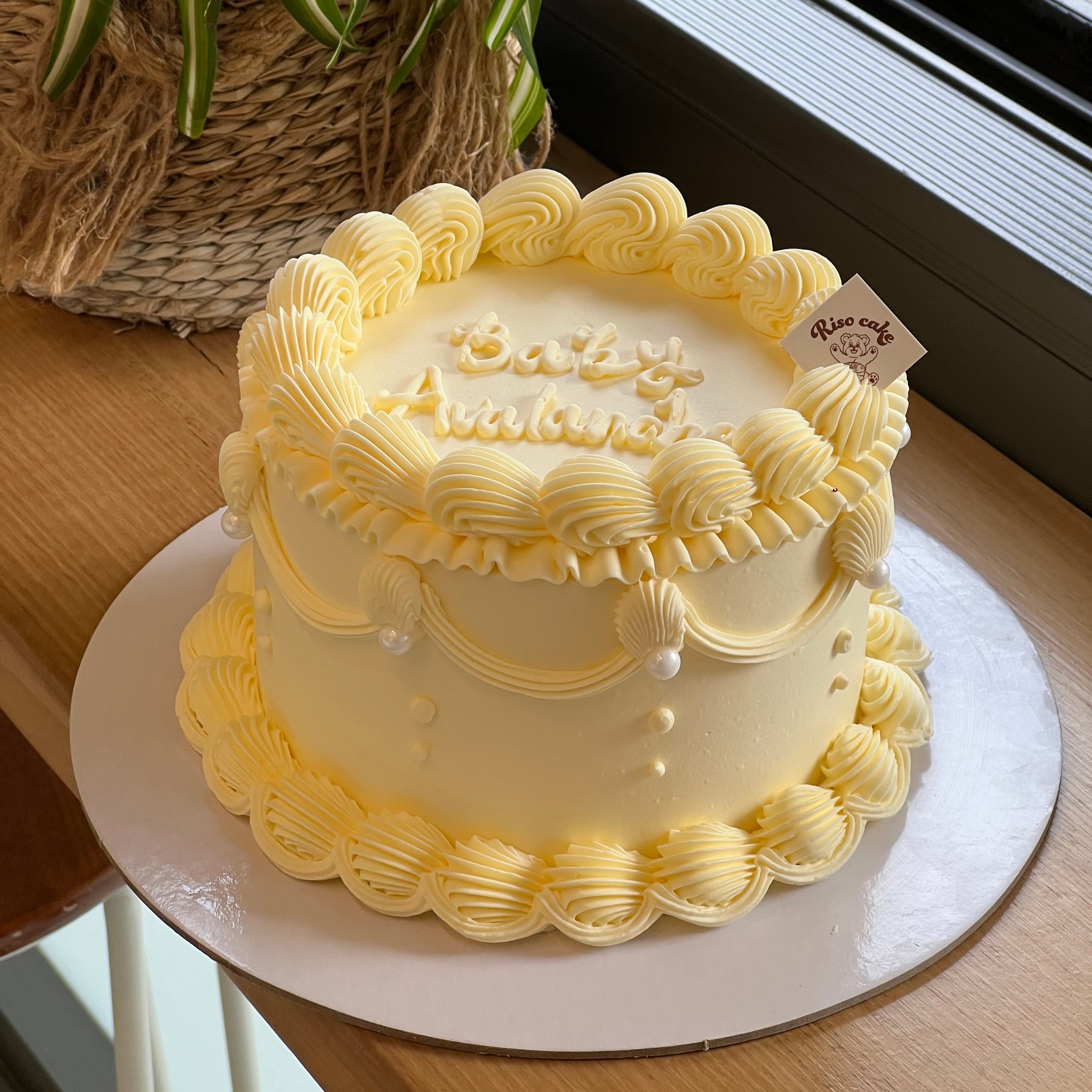 [Gender Reveal] Simple Vintage Cake ver.2 (Round/Heart) – Riso Cake