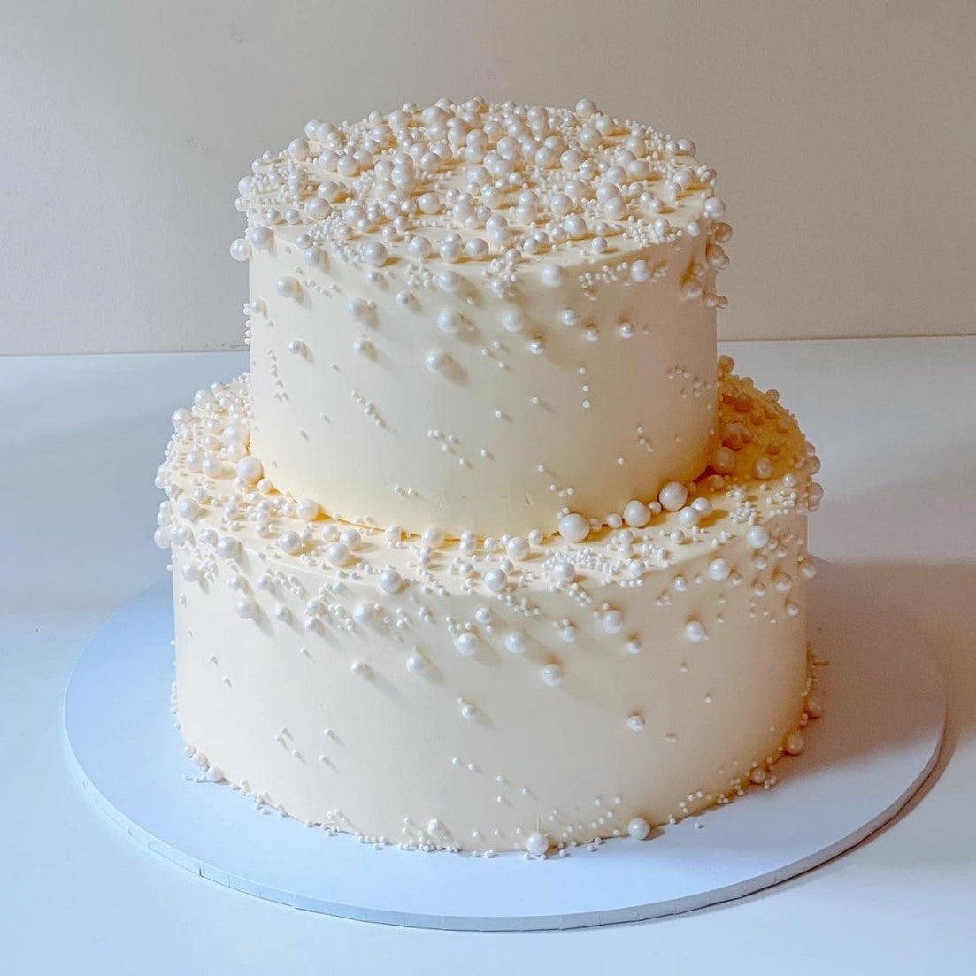 Pearl 2 tier Cake – Riso Cake