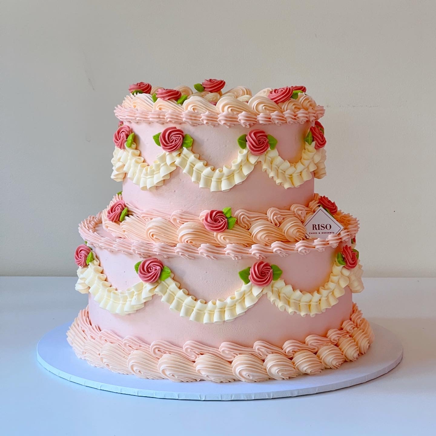 Vintage Rose 2 tier Cake – Riso Cake